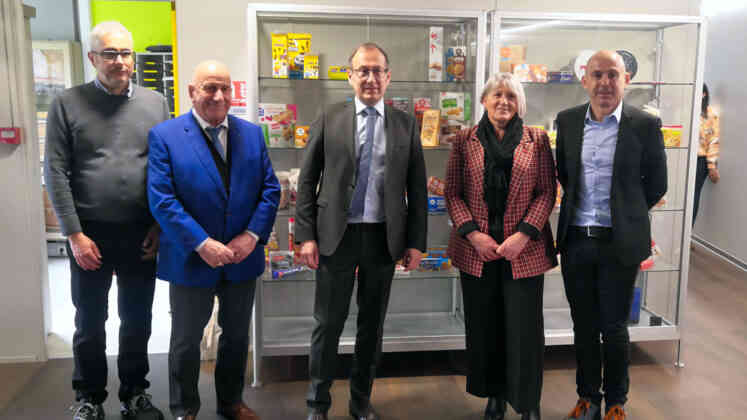 Poult, 140 ans d'histoire et 1 milliard d'euros de chiffre d'affaires : la puissance de l ...